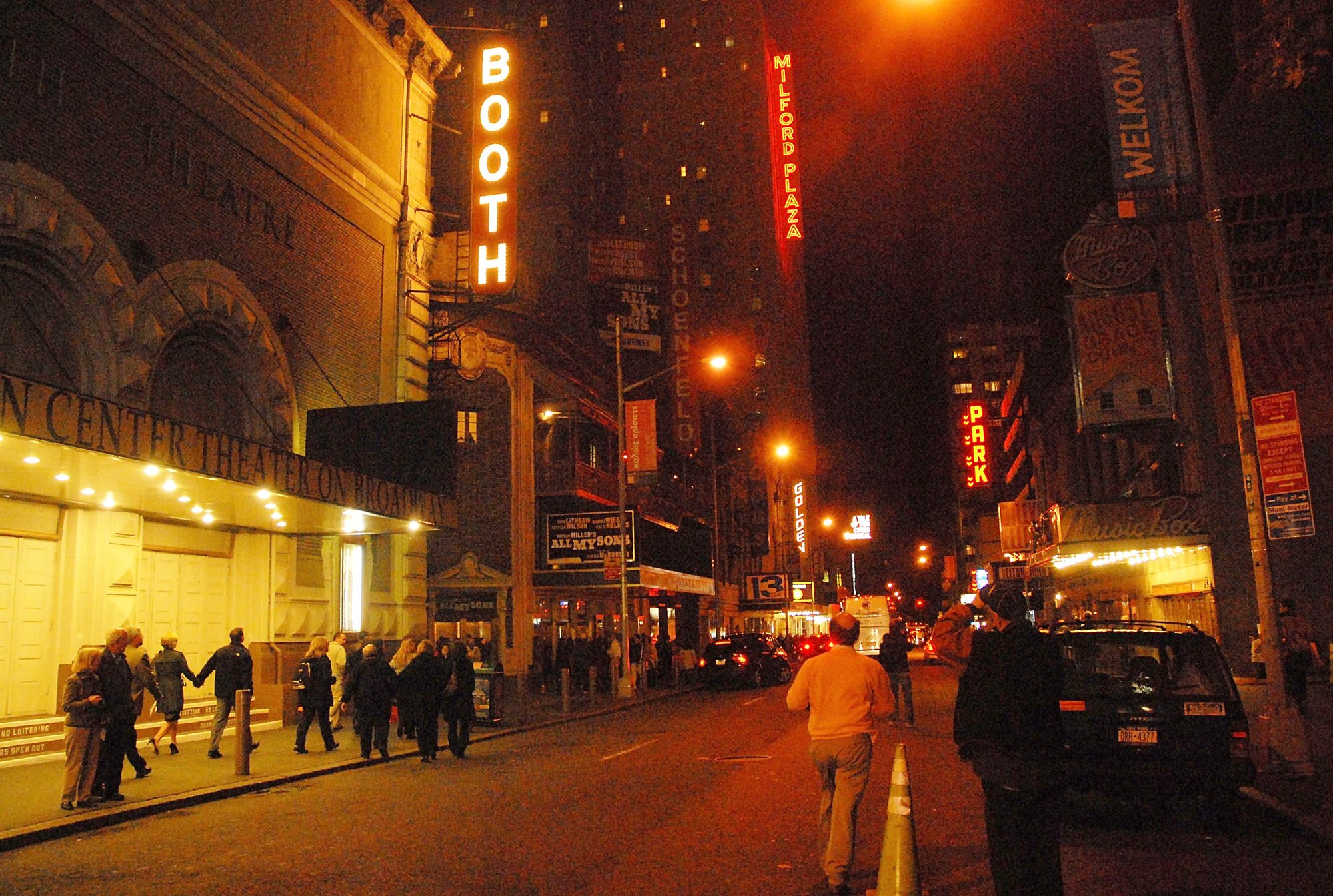 Broadway theaters to dim lights in memory of Arthur ‘Artie’ Gaffin