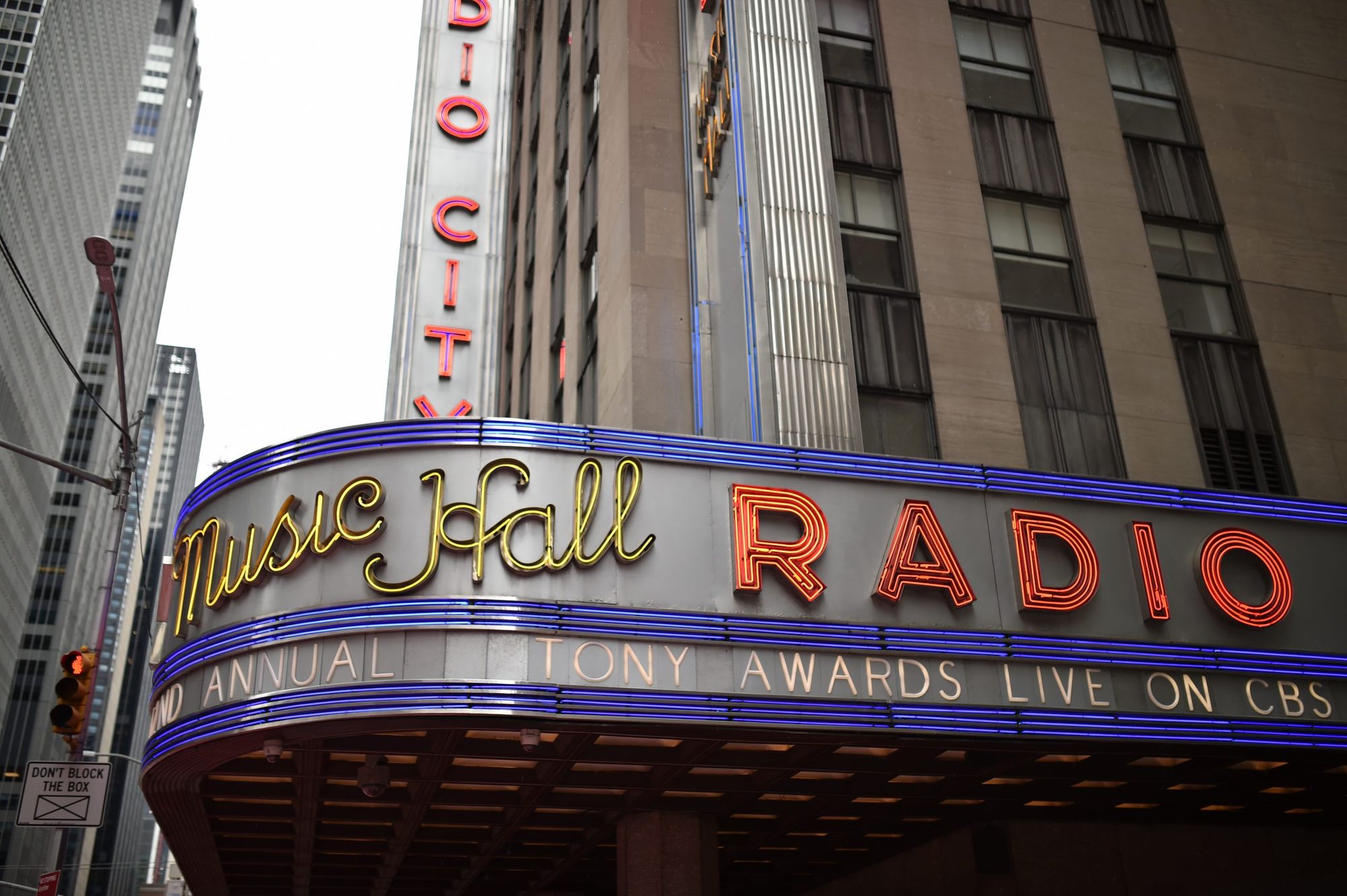 The Tony Awards celebrate a homecoming and a rebirth for Broadway