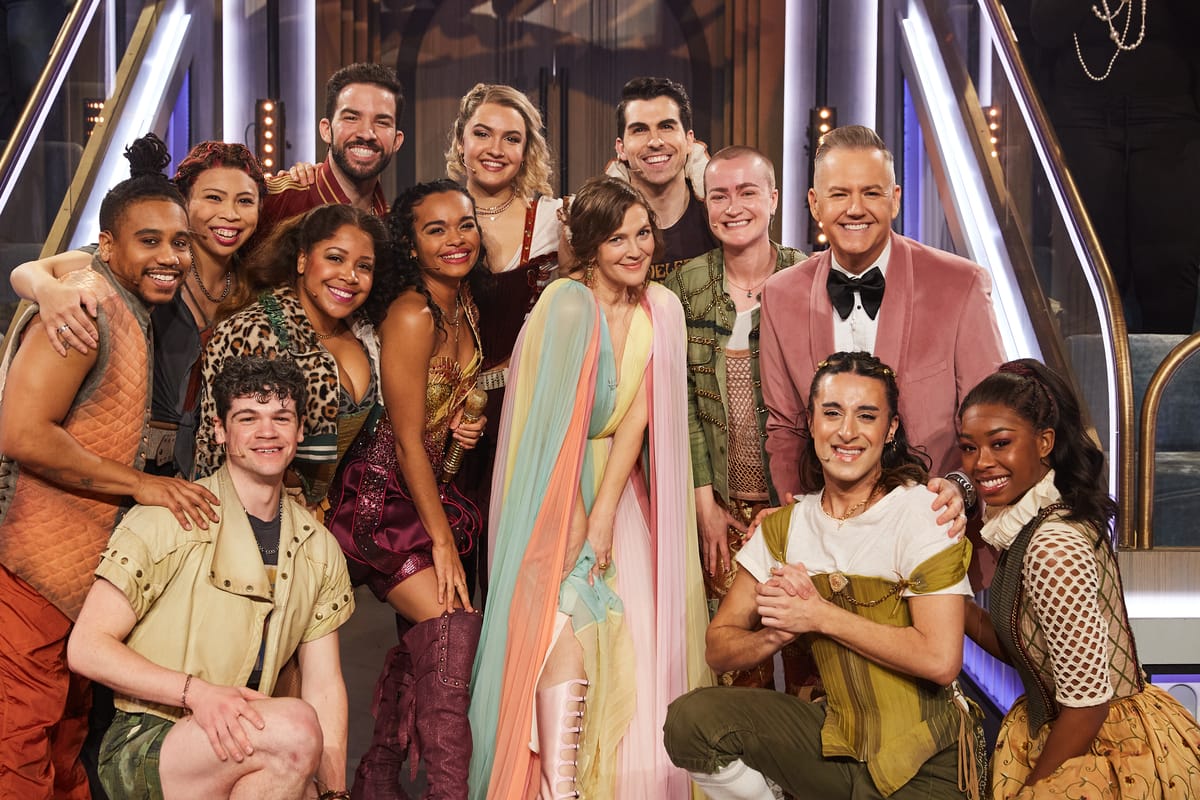 ‘Drew Barrymore Show’ welcomes ‘& Juliet’ for first performance from a ...