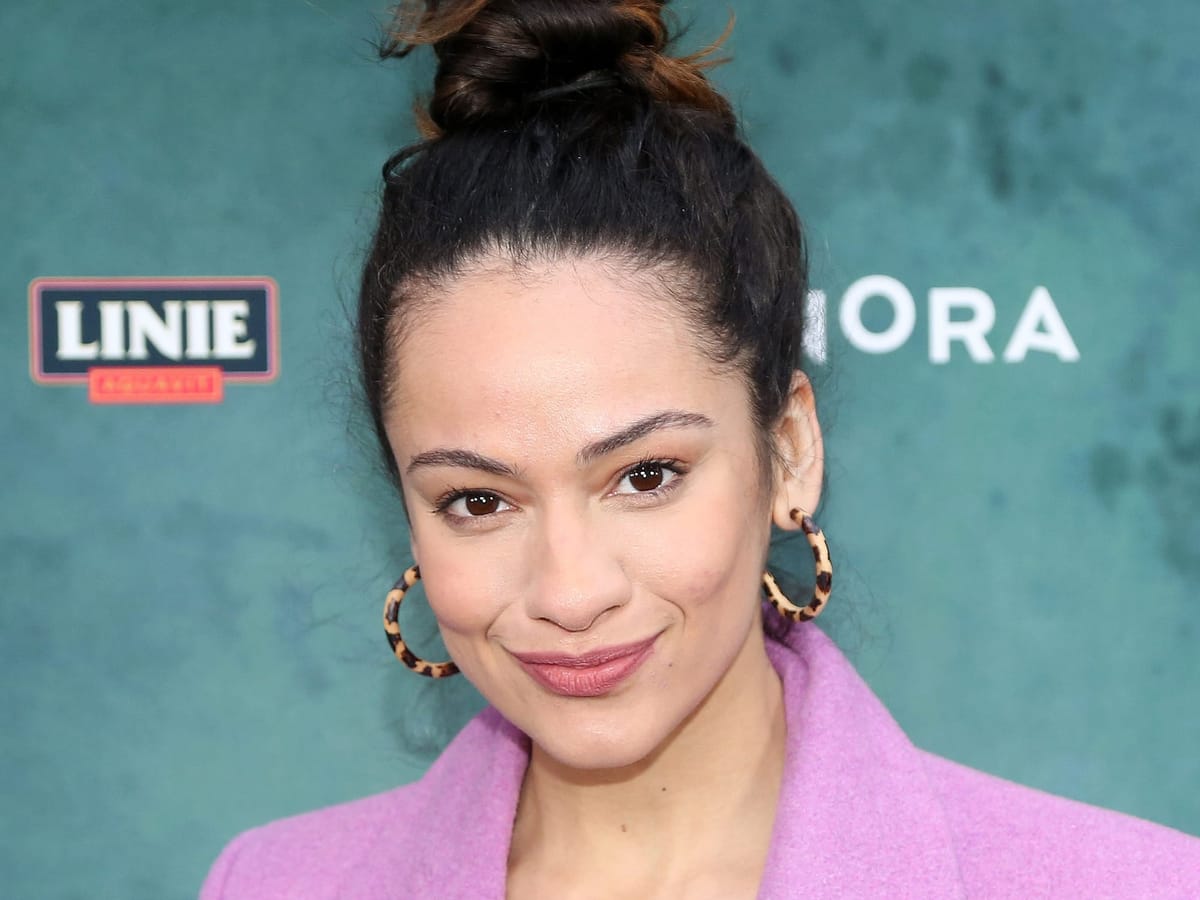 Exclusive: Isabelle McCalla to lead pre-Broadway run of ‘Regency Girls ...